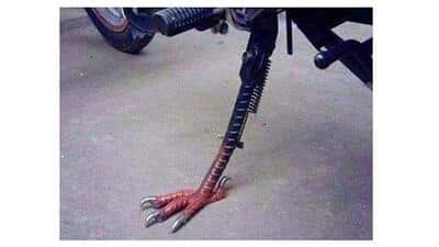 Perhatikan Hal Ini agar Standar Motor Tidak Cepat Rusak - AutoGard